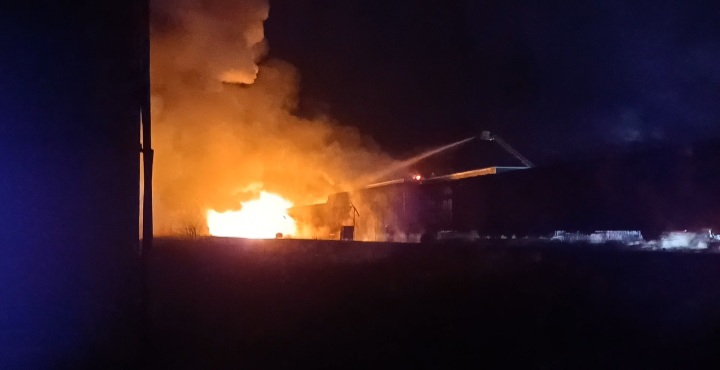 Massive Train Fire & Derailment Friday night in East Palestine near ...