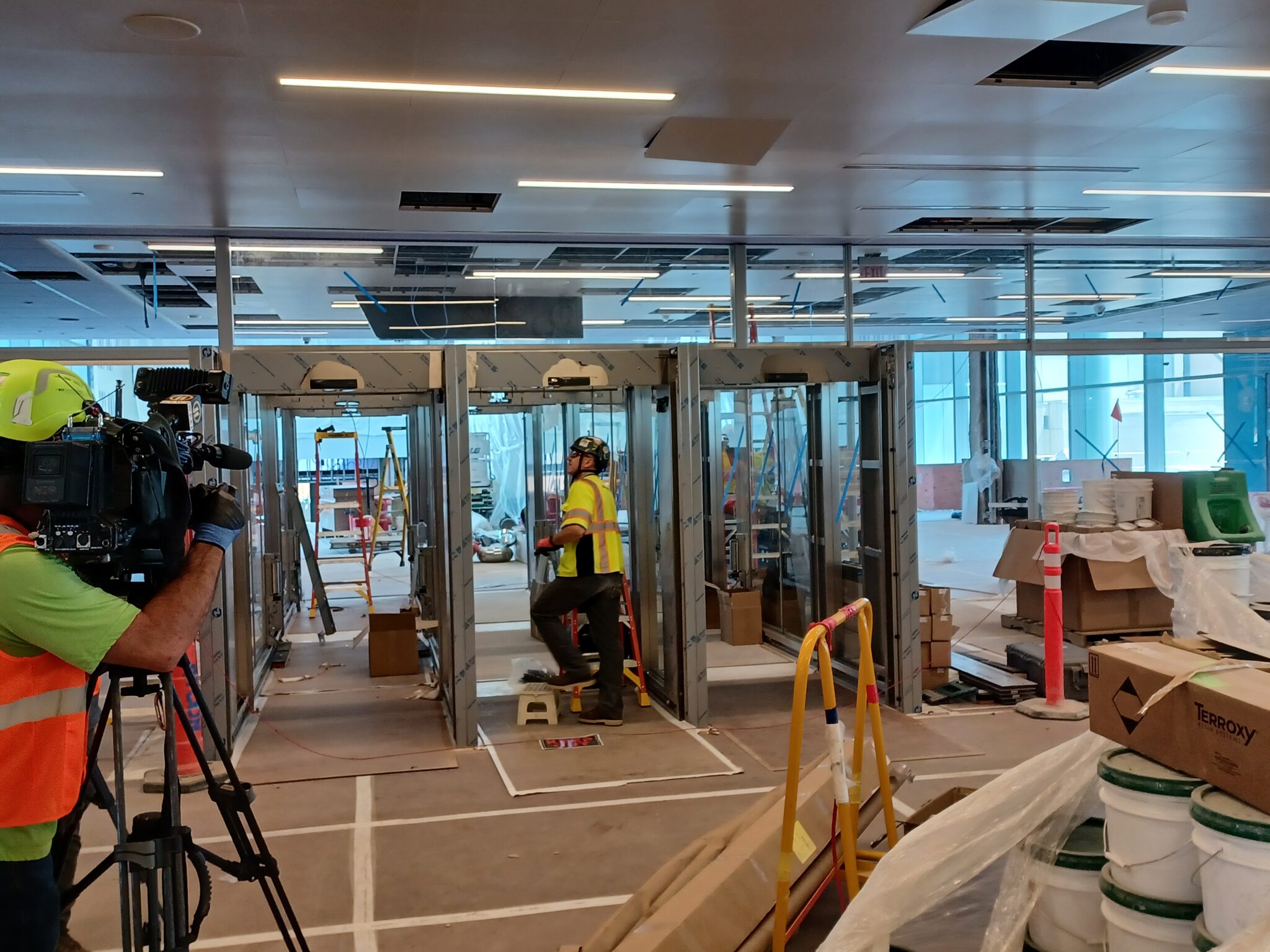 An exclusive look at the new Pittsburgh International Airport terminal ...