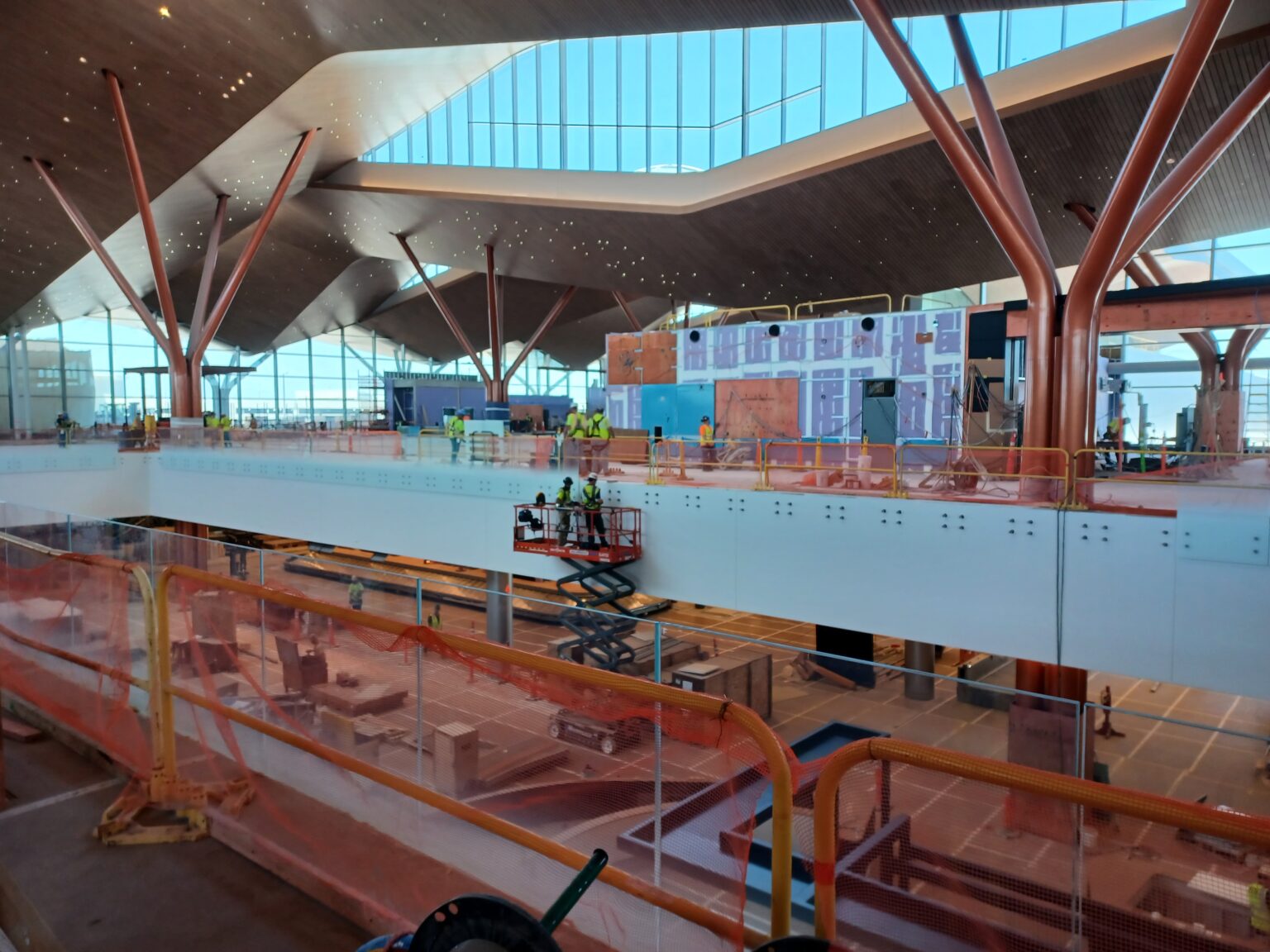 An exclusive look at the new Pittsburgh International Airport terminal ...