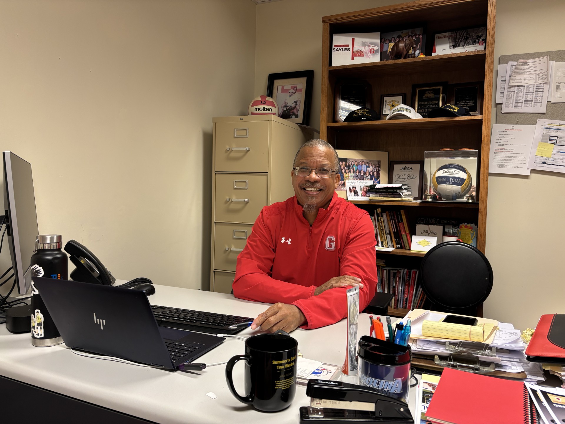 Grove City College's head women's volleyball coach aims to raise ...