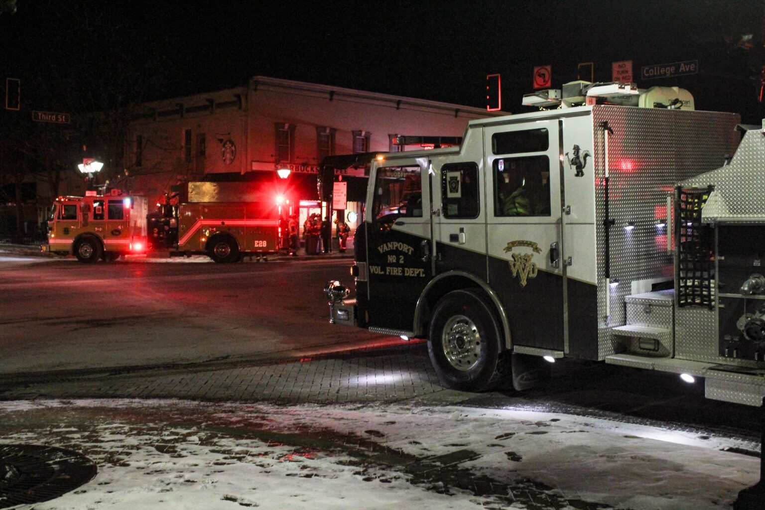 Fire reported at the Starbuck's in downtown Beaver - Beaver County Radio