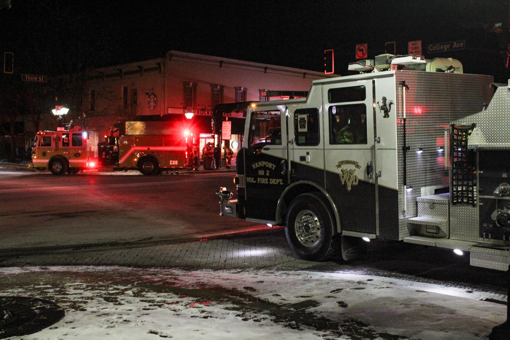 Fire reported at the Starbuck's in downtown Beaver - Beaver County Radio