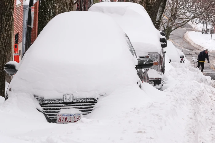 30 people dead from effects of winter storm as more freezing cold ...