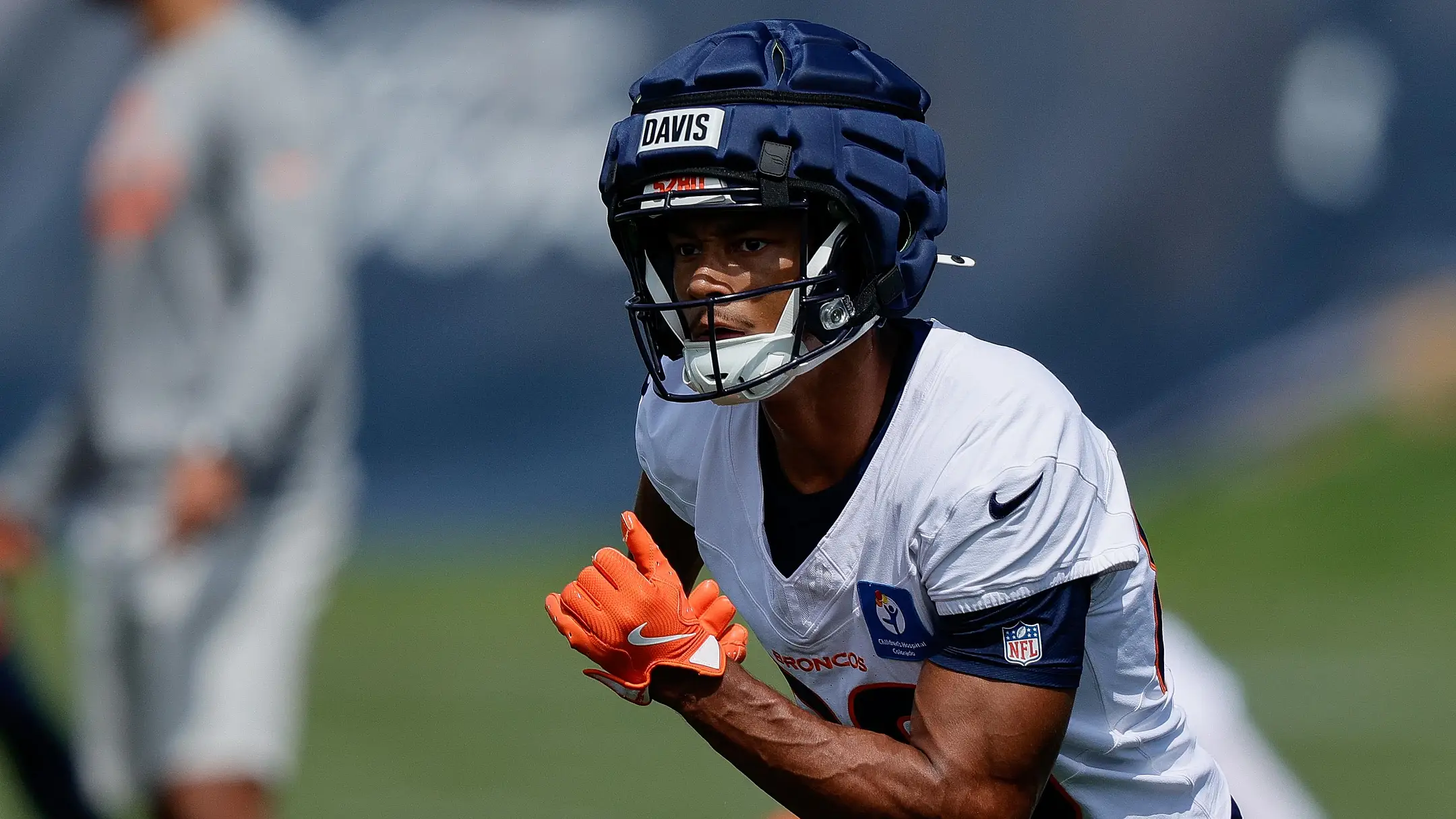 Steelers sign wide receiver Joaquin Davis and cornerback Daryl Porter ...